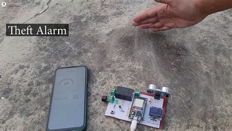 Water Level Indicator Using Esp32 Arduino Iot Cloud 2025