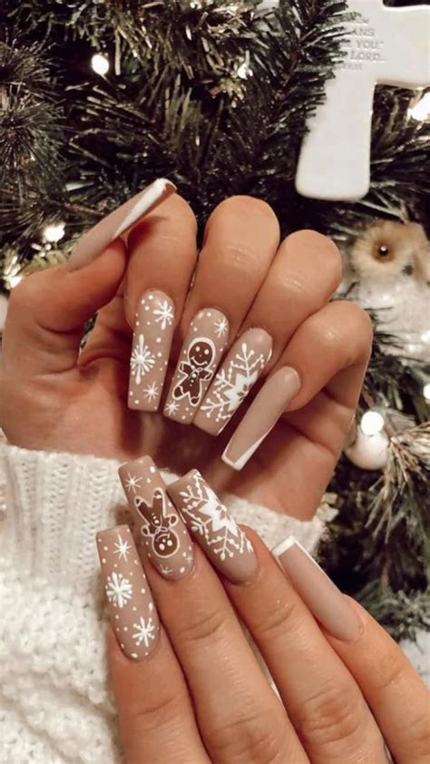 Pin By Fashion By Esmeralda On Pins By You Xmas Nails Winter Nails