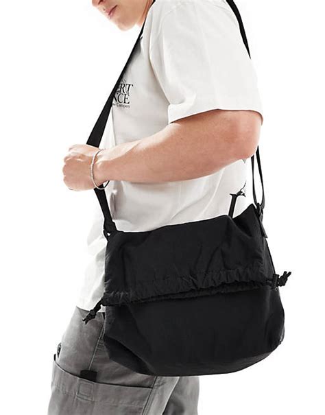 Asos Design Sac Bandoulière Souple Avec Rabat Noir Asos