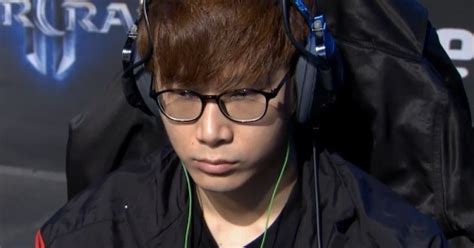 Gsl 주성욱 강민수에게 복수하면서 8강 합류