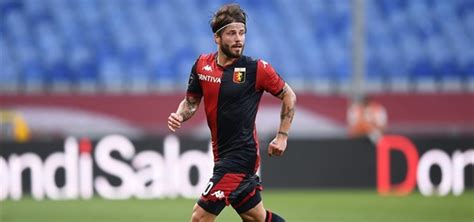 Italianen Gaan Helemaal Los Over Schöne Arme Lasse Soccernewsnl