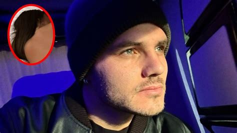 Mauro Icardi Publicó Una Foto íntima De Wanda Nara Y Lo Destrozaron En