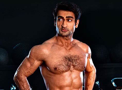 Pakistani American Actor Kumail Nanjiani Ted With 10 Years Pornhub Premium For Topless Photo
