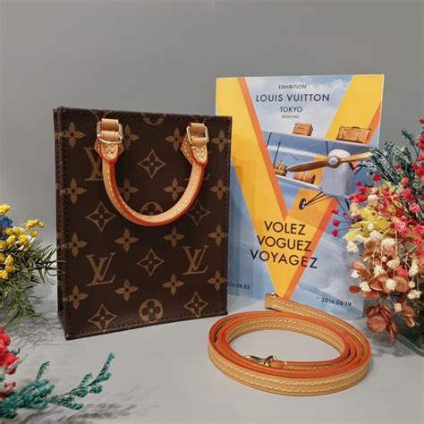 Louis Vuitton Lv 晶片款 老花字紋 Petit Sac Plat 迷你 琴譜斜背包m81295｜popchill 拍拍圈