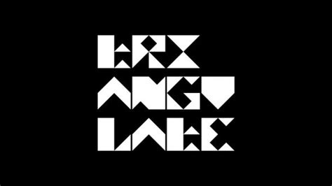 Triangulate Font › Fontesk