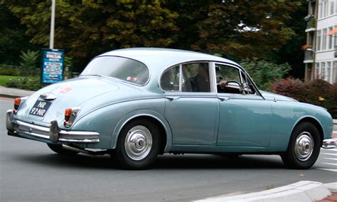 2 5 Litre V8 Daimler Lanchester Owners Car Club Of Australia