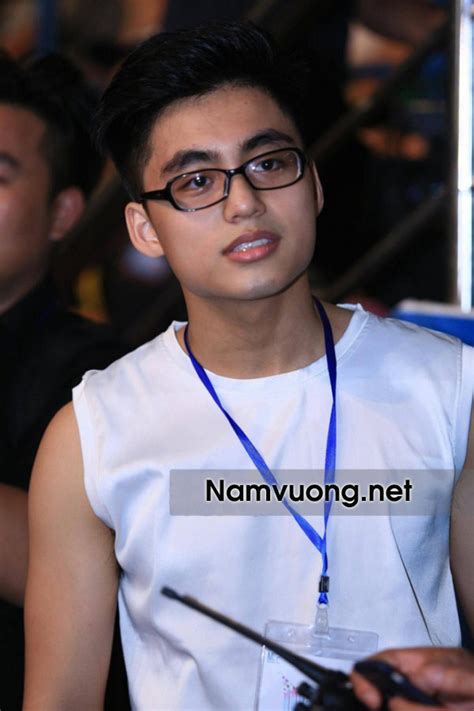 Em Trai S N T Ng Mt P C H H Ng V I Sao Khi U D M Ng T Nh Th Gi I N Ng P Trai
