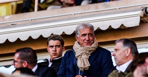 Mercato Vente Asse Bernard Caïazzo Donne De Nouveaux Indices