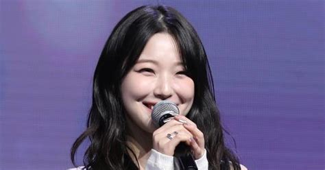 [포토] 프로미스나인 백지헌 원톱 눈웃음