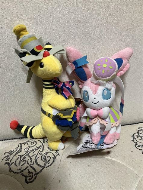 ポケモンセンター限定 デンリュウ ニンフィア ハロウィンぬいぐるみ メルカリ