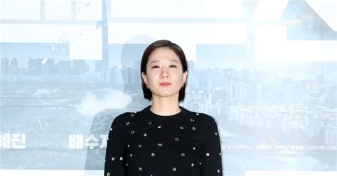 전혜진 강렬한 존재감