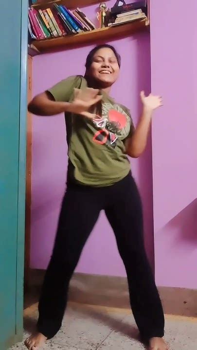 Meri Baahon Se Nikal Ke O Mere Sona Re Dance Shorts Ytshorts