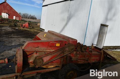 New Holland 68 Small Square Baler Bigiron Auctions