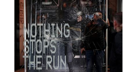 Щети за 1 милион долара нанесоха жълтите жилетки на бутик на Диор на Шанз Елизе