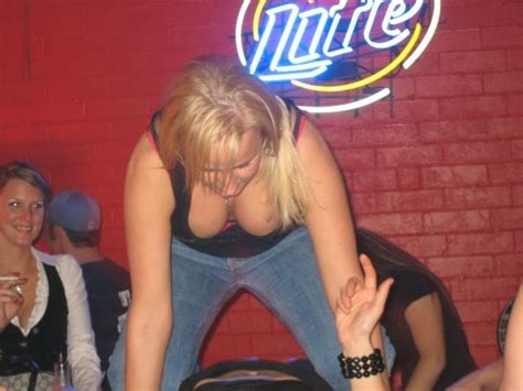 Drunk Naked Mardigras Spring Break College Girls Flashing Porn Pictures XXX Photos Sex Images