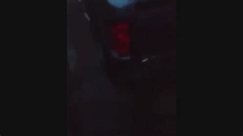 Tuinslang Blijkt Uitermate Effectief Wapen Tegen Plassende Dames Op Je