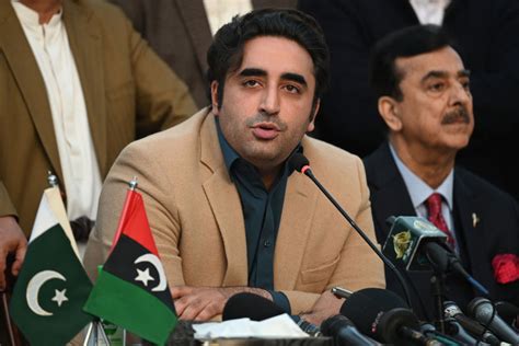 Pakistan Old Guard Parties To Form Coalition Thwarting Imran Khan Time