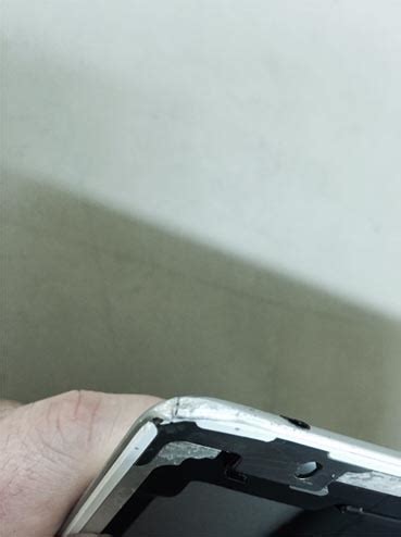 Fixing A Horribly Cracked And Broken IPad IPhone Repair 4 Less