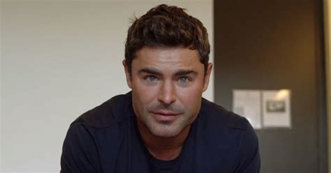 Zac Efron Transformé Par La Chirurgie Esthétique Un Chirurgien