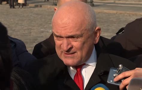Главчев се избъзика с депутатите Надявам се че до великденската си