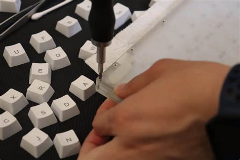 How To Clean Water Off A Mechanical Keyboard Switch And Click