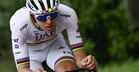 Tadej Pogacar Pakt Vierde Zege Op Rij Evenepoel Moet Als Tweede Drie