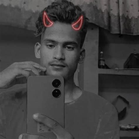 heyy akash qm akash threads say more