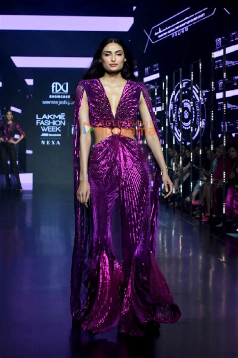 Photos Athiya Shetty Walks The Ramp For Designer Namrata Joshipura At