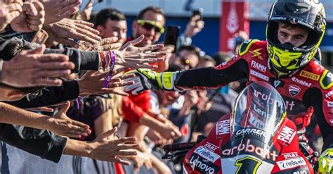 SBK GP di Spagna Alvaro Bautista vince Gara a Jerez ed è ancora Campione del Mondo