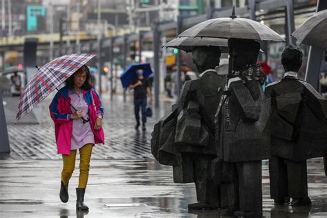Typhoon Koinu Brings Record Winds Knocks Out Power In Taiwan