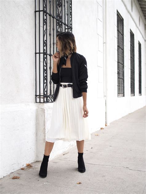 Pleated Midi Skirt Styling