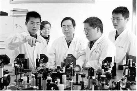 双缝干涉延迟实验到底验证了什么，为什么说它的实验结果很恐怖？ 盐神居