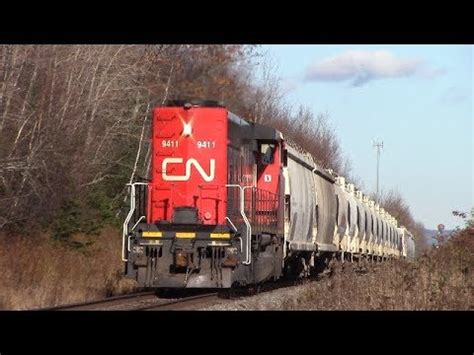 EMD Geep Long Hood Forwad On CN Local Train 515 At Truro And Millbrook