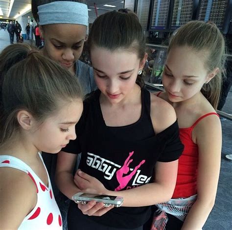 Nia Kendall Maddie And Mackenzie Dance Moms Memes Dance Moms Dance