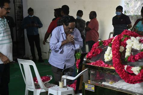 Pics Pawan Chiru And Mohan Babu Pays Tributes To Kaikala