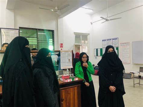 Project Exhibition On Semiconductor Devices Showcasing Innovation And Creativity Department