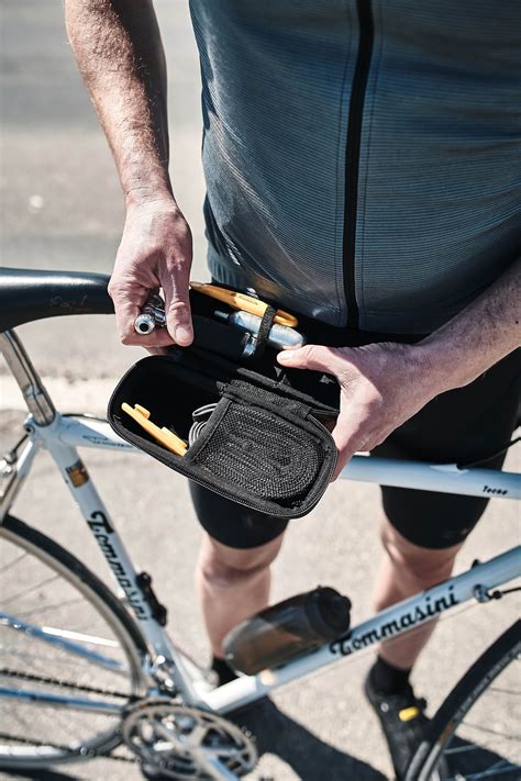 Fidlock TWIST Toolbox Set Bike Base Schwarz Werkzeugflasche BMO Bike Mailorder