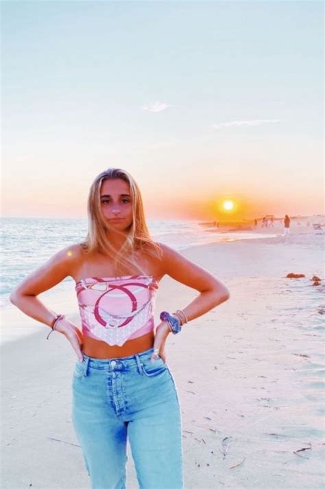 Sweet And Salty Vibes Spring Summer Outfits Crop Top Fashion