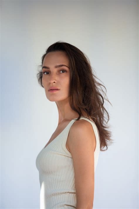 Julia Z Amaze Models