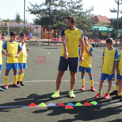 Футболна Академия ПЕТЪР ШОПОВ