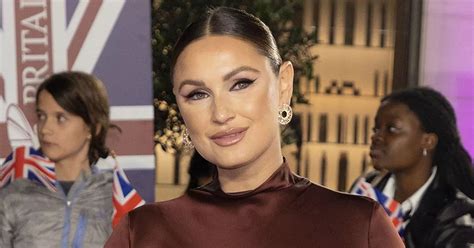 Sam Faiers Fled From Awards Early After Mum Susies Worrying Text