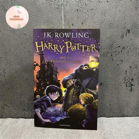 Jual PRELOVED Harry Potter And The Philosophers Stone By JK Rowling