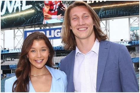Top 55 Hottest Nfl Wags Best Looking Nfl Wives And Girlfriends 2022