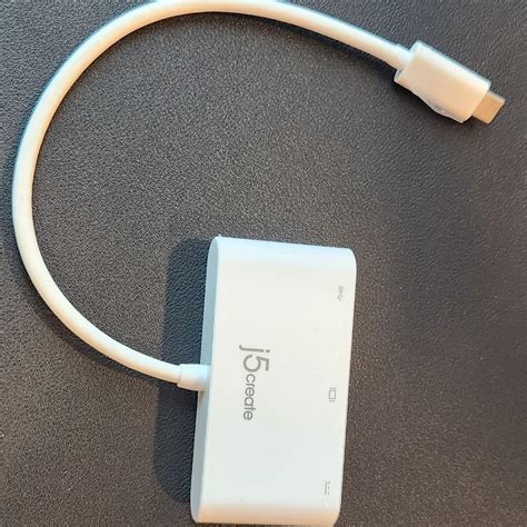 J5 Create Usb C To Vga And Usb 30 With Power Delivery Computers And Tech