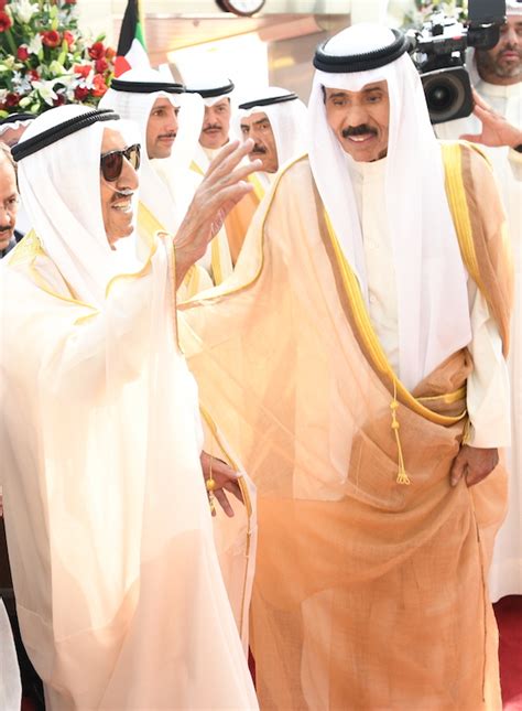 كونا سمو امير البلاد يعود الى ارض الوطن الديوان الأميري 16102019
