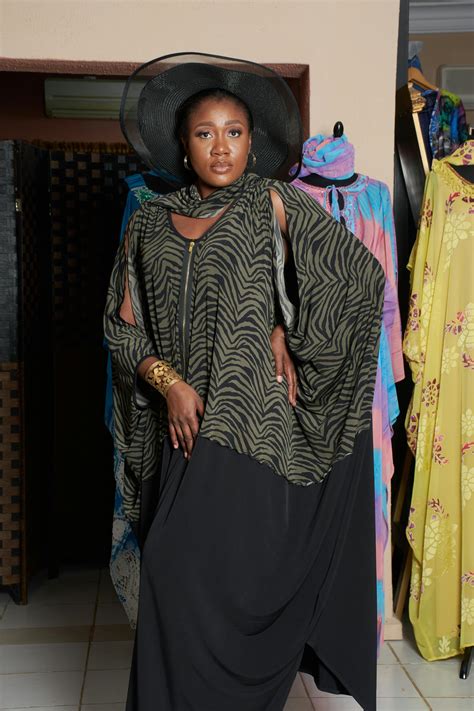 Oversized Tees Model Photos Download The Best Free Oversized Tees