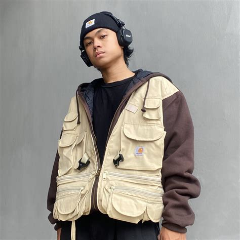 Carhartt Reworked Carhartt Rd Tactical Crop Zip Up Hoodie Dark Brown