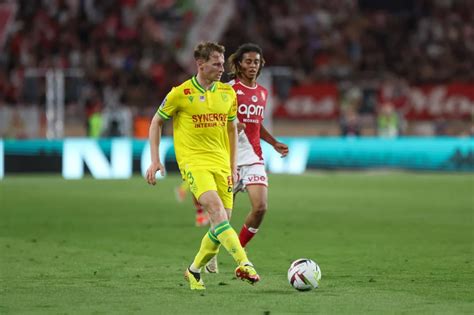 Nicolas Cozza Se Pose Définitivement Au Fc Nantes France Fc Nantes 28 Août 2024 So