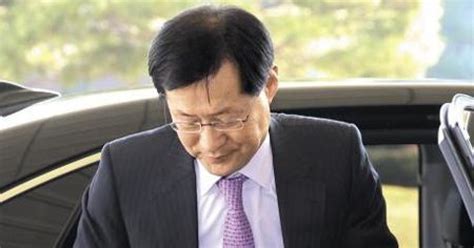 정윤회 文件 파문 靑 유출문건 일부전체 문건 중 100여건 入手하고도 추가회수 안했다