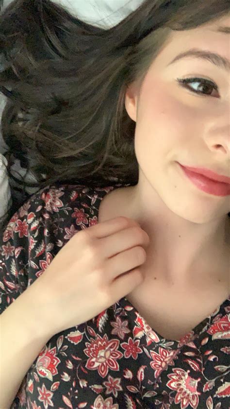 Chelsea With A Top View Scrolller